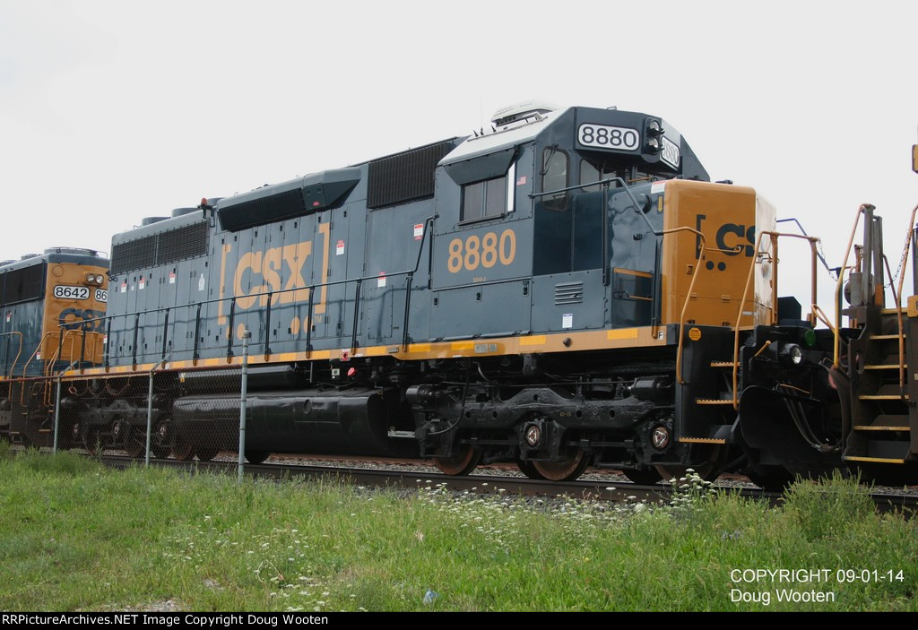CSX 8880